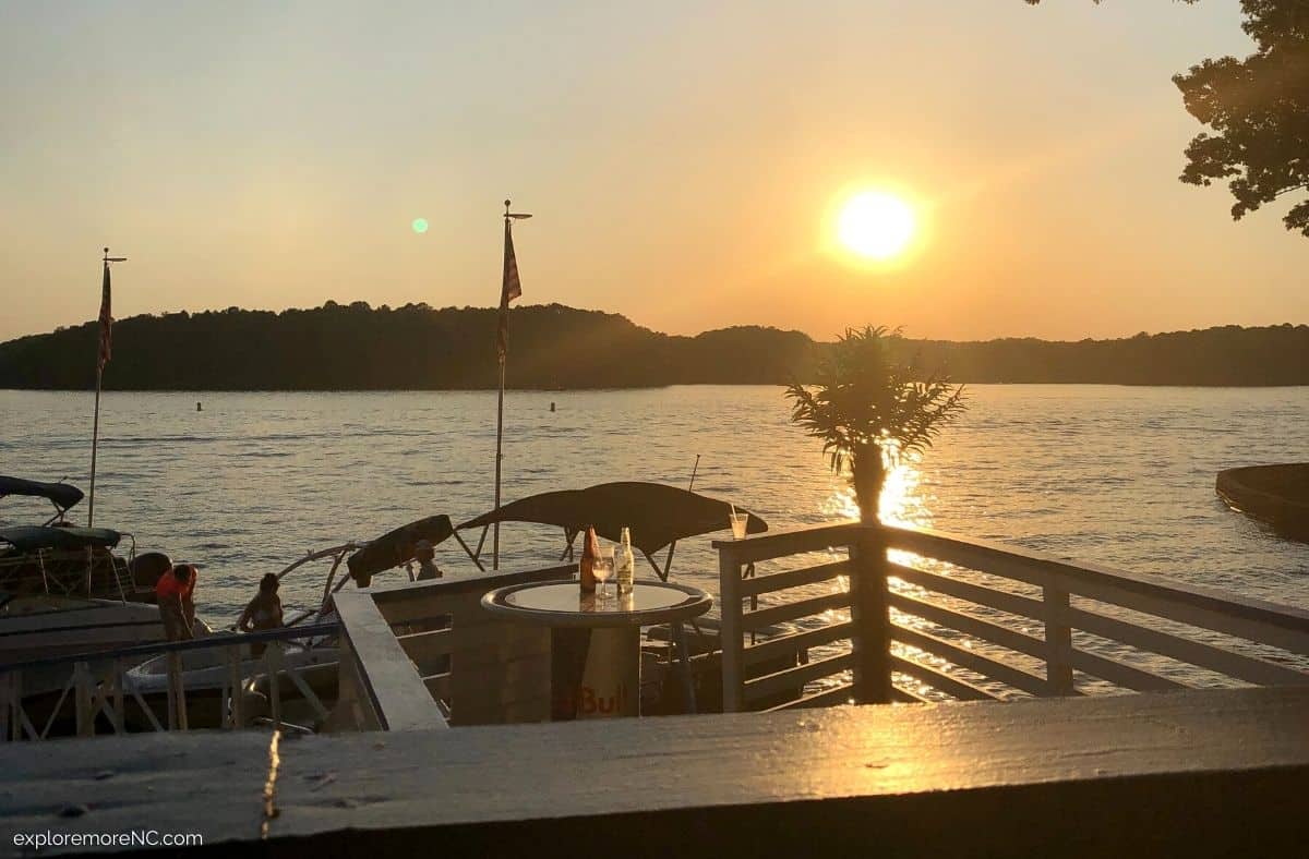 The 9 Best Waterfront Restaurants On Lake Norman For 2025