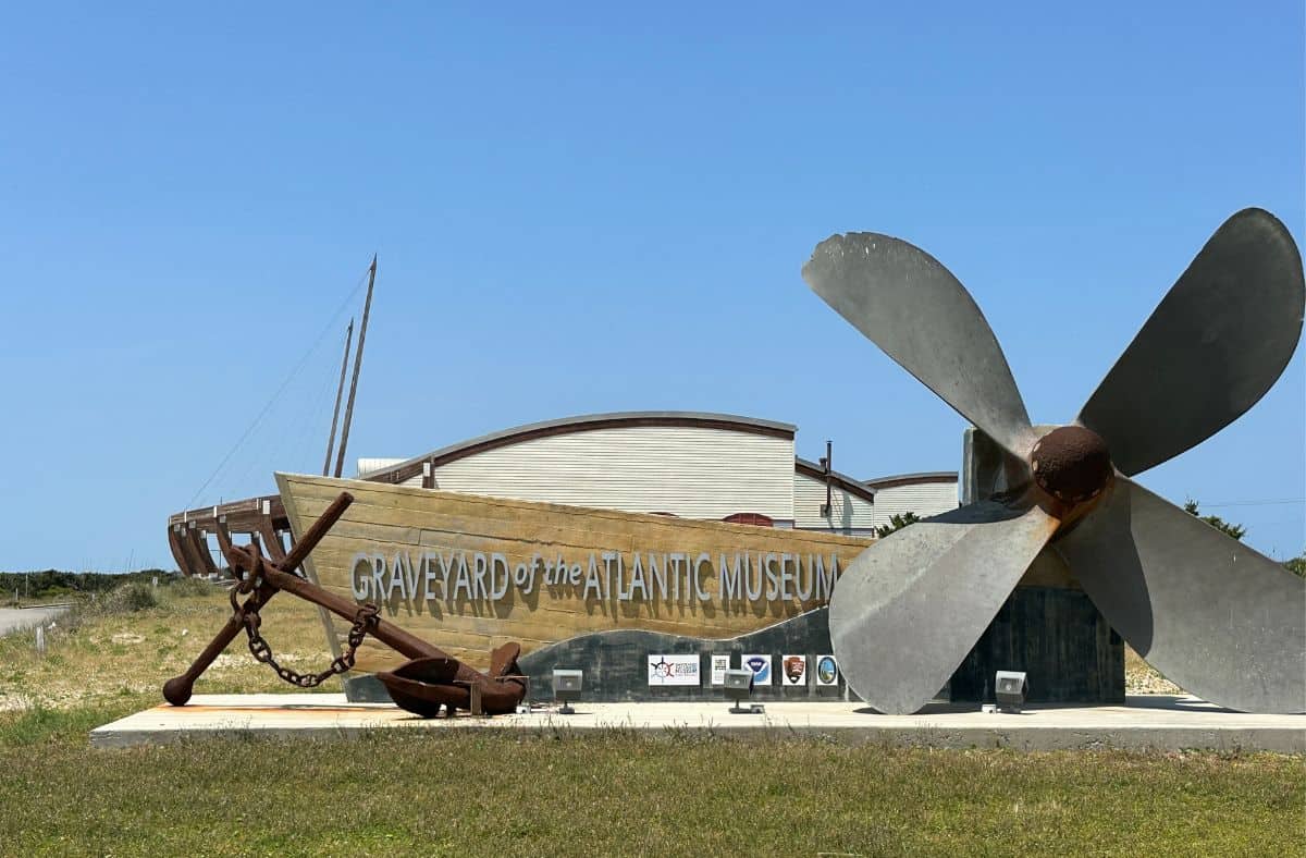 5 Great Lighthouses In The Outer Banks To Visit