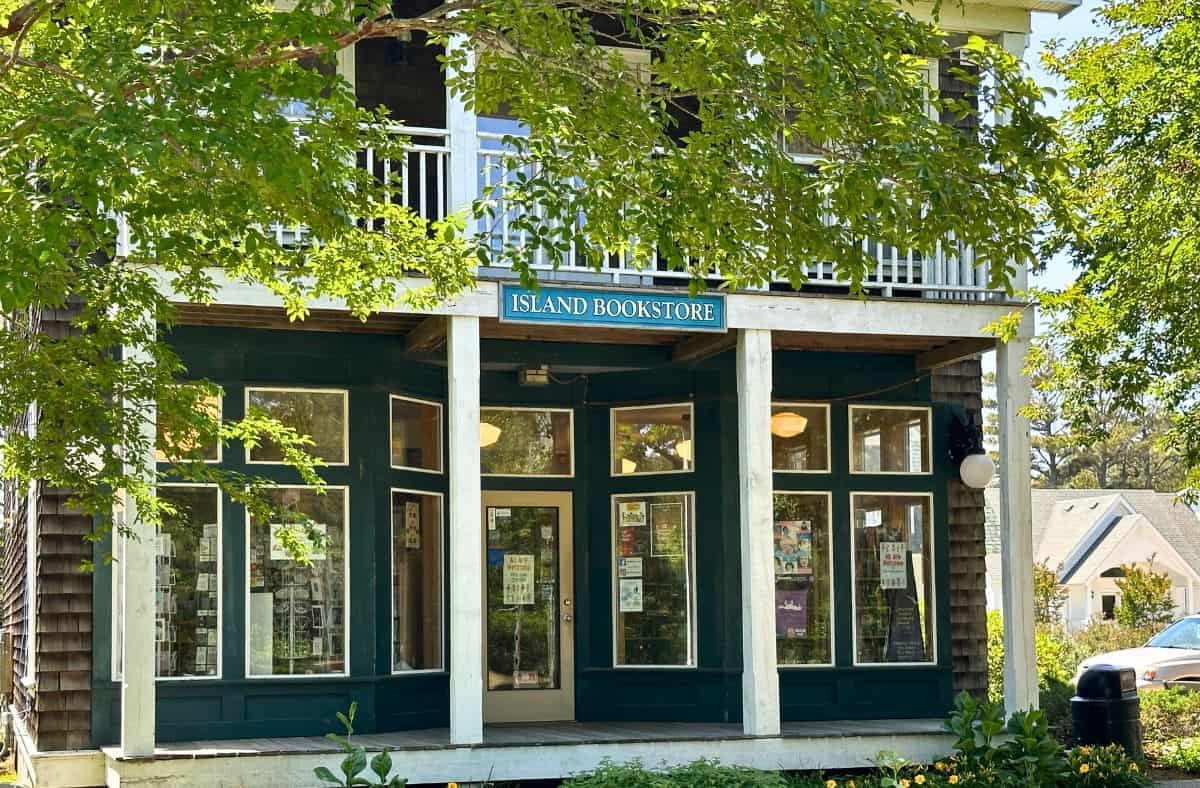 29+ Great Things To Do In Corolla NC | Wild Horses, Beach & More!