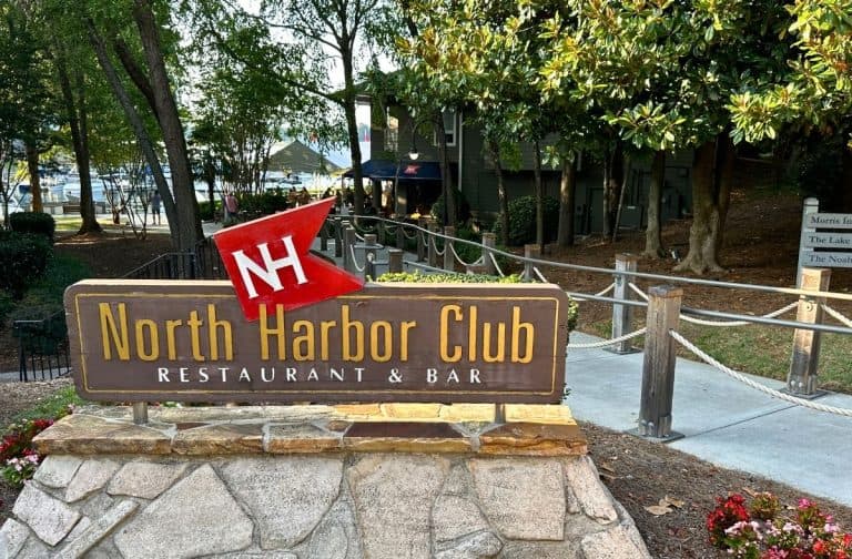 The 9 Best Waterfront Restaurants On Lake Norman For 2025